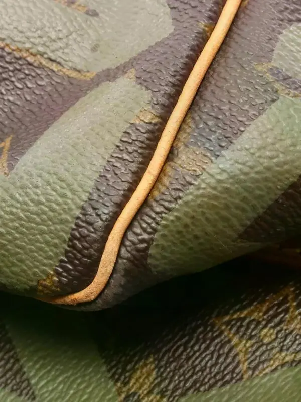 LOUIS VUITTON 2001 Keepall Monogram Graffiti Holdall - Brown
