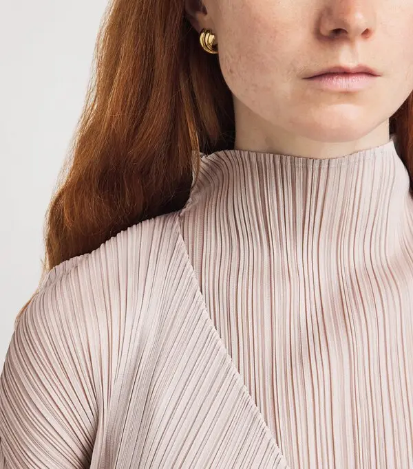 Issey Miyake Textured Cardigan - Beige