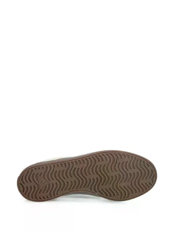 Adidas Logo Plaque Low-top Sneakers