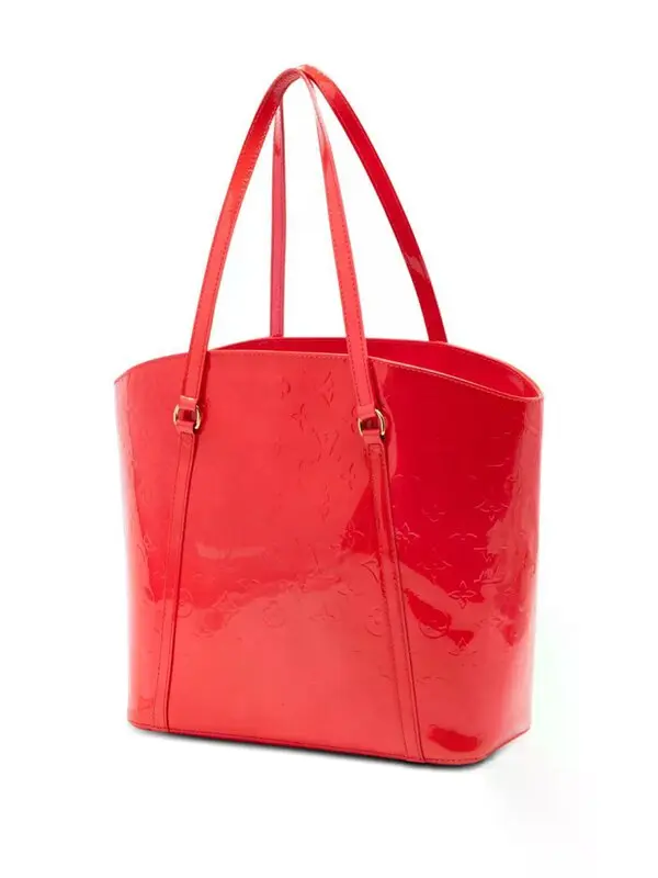LOUIS VUITTON Monogram Vernis Avalon Gm Shoulder Bag - Red