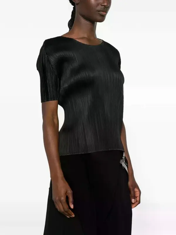 Issey Miyake Plissé-effect Short-sleeve T-shirt