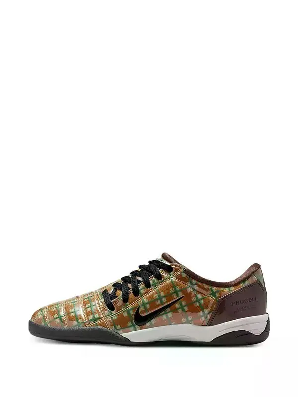 Nike Procell Total 90 Iii Sneakers