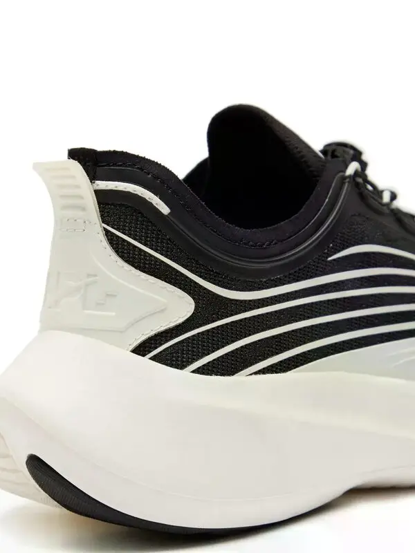 Apl Veil Sneakers - Black