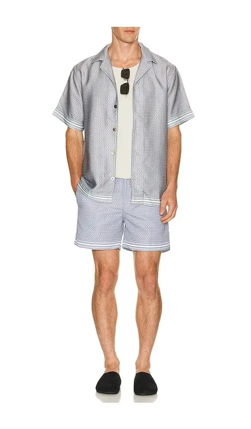 CHE Lucena Printed Shirt In . Also