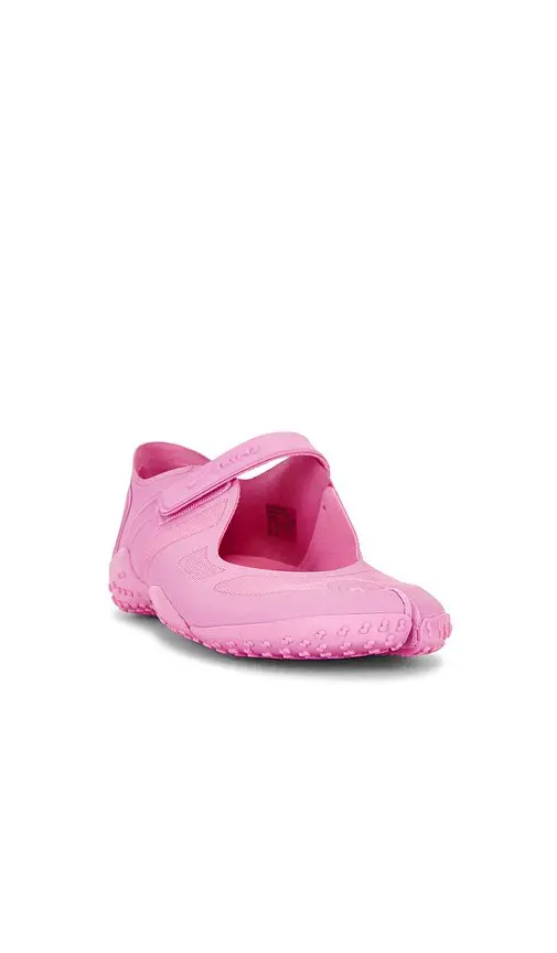 NIKESKIMS Rift Mesh Sneaker - Pink