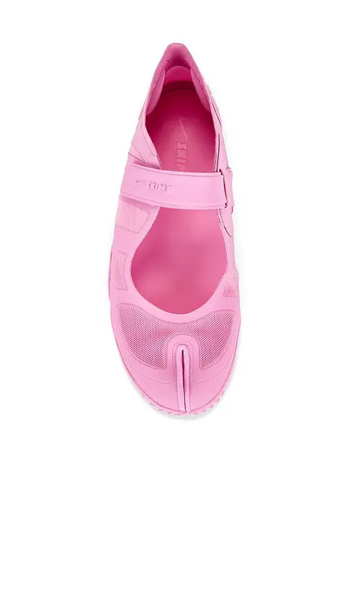 NIKESKIMS Rift Mesh Sneaker - Pink