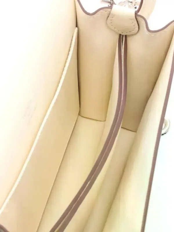 Hermès Mini Ruri Shoulder Bag - Neutrals