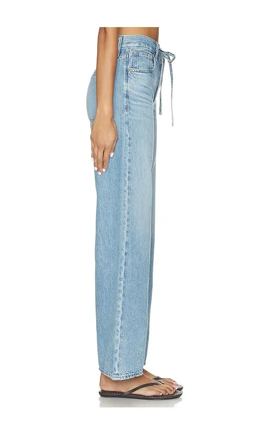 Madewell The Ultimate Wide Leg Jean In Airy Denim - Blue