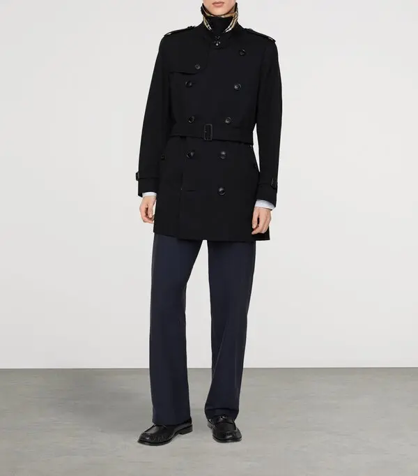 Burberry Short Kensington Trench Coat