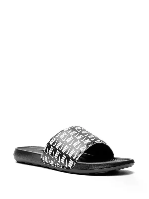 Nike Victori One Slides