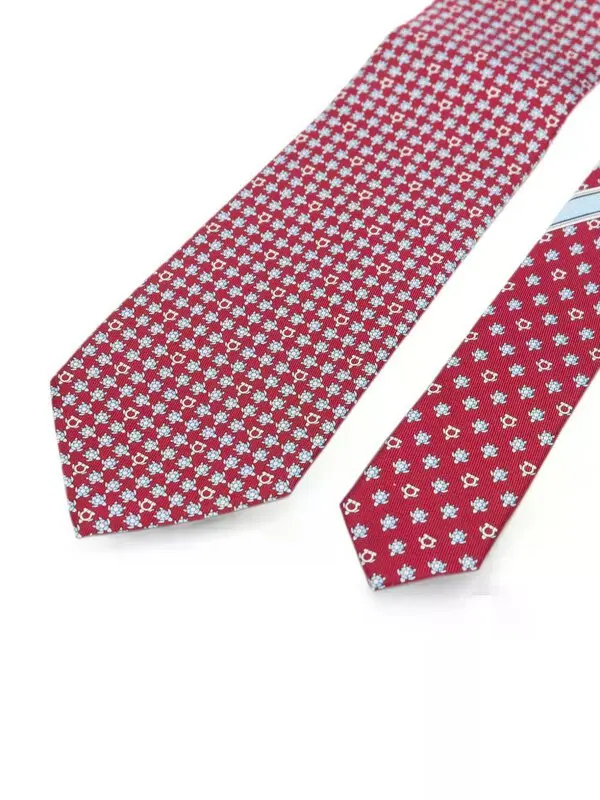 FERRAGAMO Patterned Silk Tie - Red