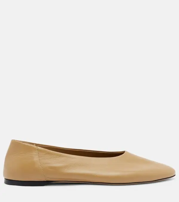 TOTEME Nappa Leather Ballet Flats - Beige