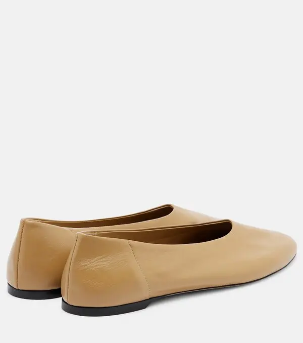 TOTEME Nappa Leather Ballet Flats - Beige