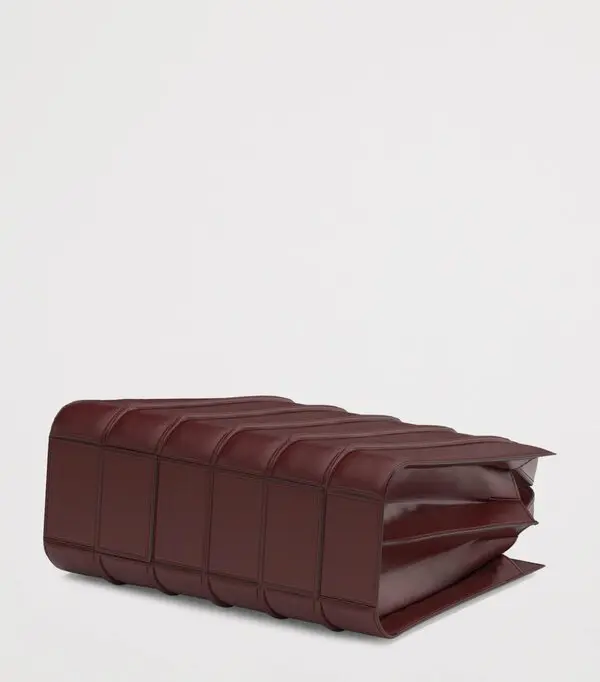 Max Mara Medium Quilted Whitney Top-handle Bag - Red
