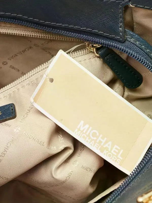Michael Kors Jet Set Chain Leather Shoulder Bag