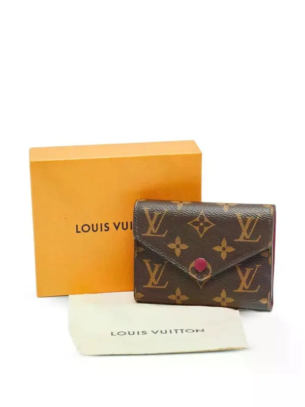 LOUIS VUITTON 2019 Victorine Wallet