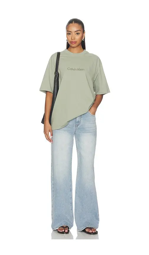 Calvin Klein Relaxed Standard Logo Crew Neck Tee - Green