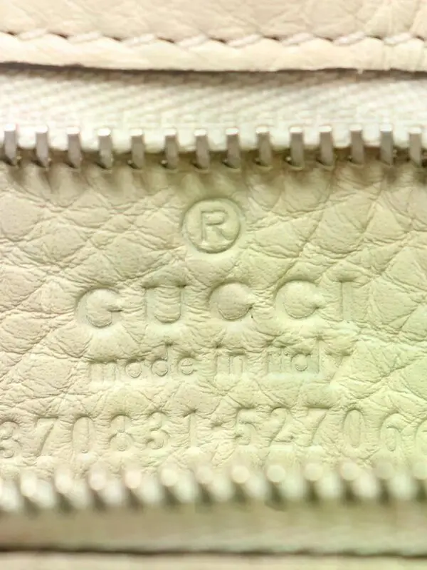 Gucci Small Calfskin Bamboo Daily Satchel - Neutrals