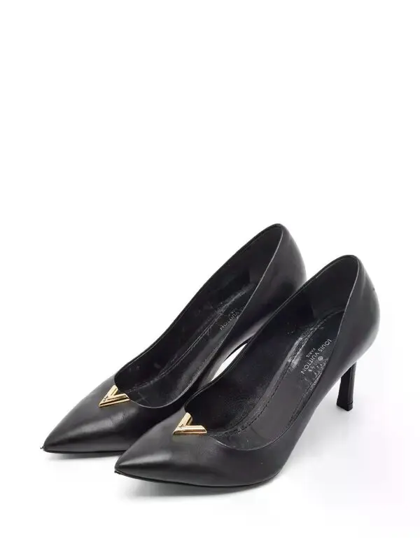 LOUIS VUITTON Heart Breaker Pointed Toe Pumps