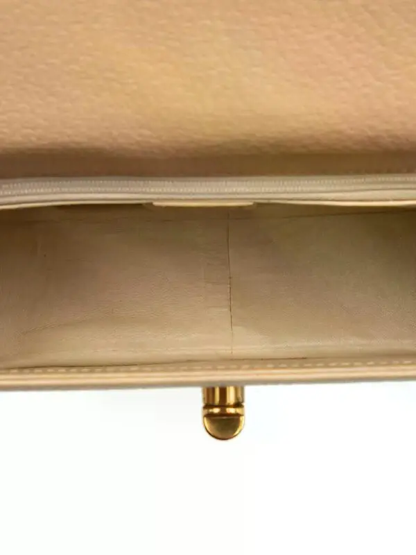 Gucci Calfskin Turnlock Bamboo Top Handle Bag - Neutrals