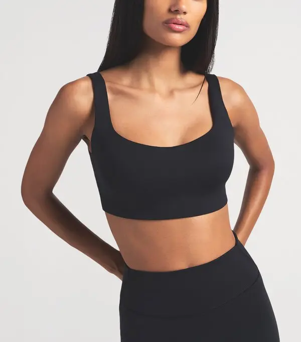 NIKESKIMS Matte Sports Bra