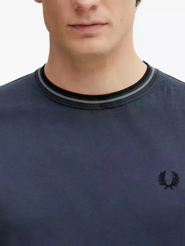 Fred Perry Laurel Wreath Twin-tipped T-shirt
