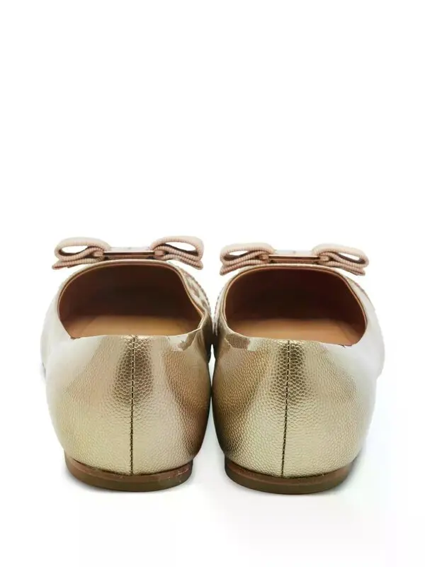 FERRAGAMO Vara Bow-embellished Metallic Leather Ballet Flats
