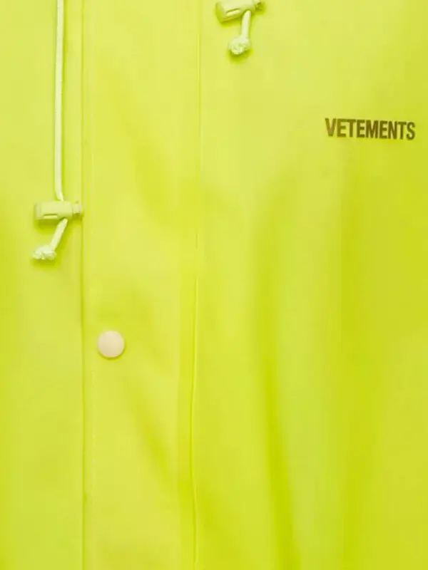 Vetements Logo Print Raincoat