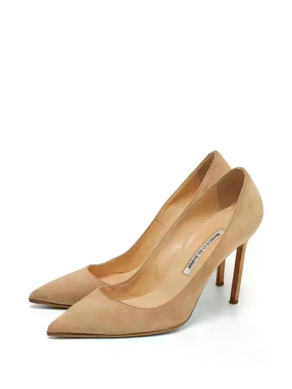 Manolo Blahnik Bb Pointed-toe Pumps - Neutrals
