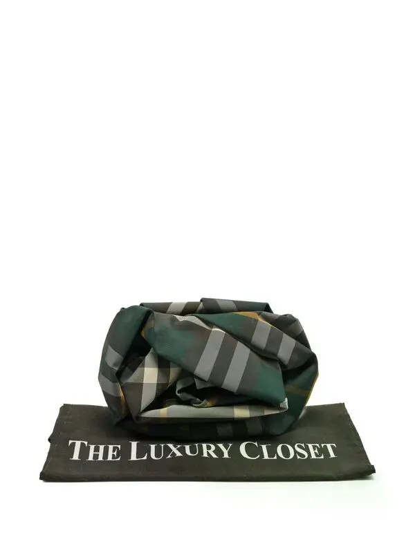 Burberry Rose Ruched Clutch Bag