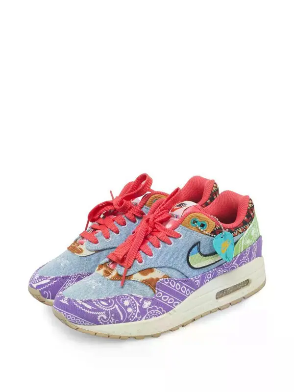 Nike Max 1 Sp Far Out Sneakers