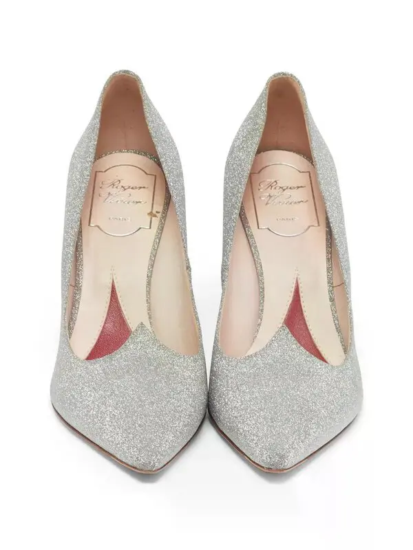 ROGER VIVIER Glitter Heart-shaped Décolleté Pumps