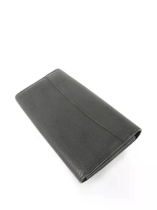 LOUIS VUITTON Capucines Studded Wallet