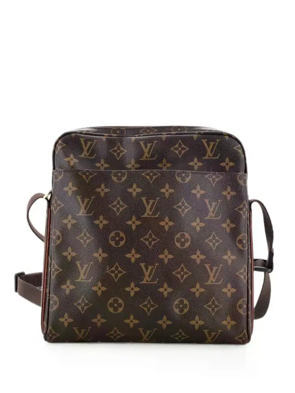 LOUIS VUITTON Trotteur Beaubourg Monogram Canvas Crossbody Bag - Brown