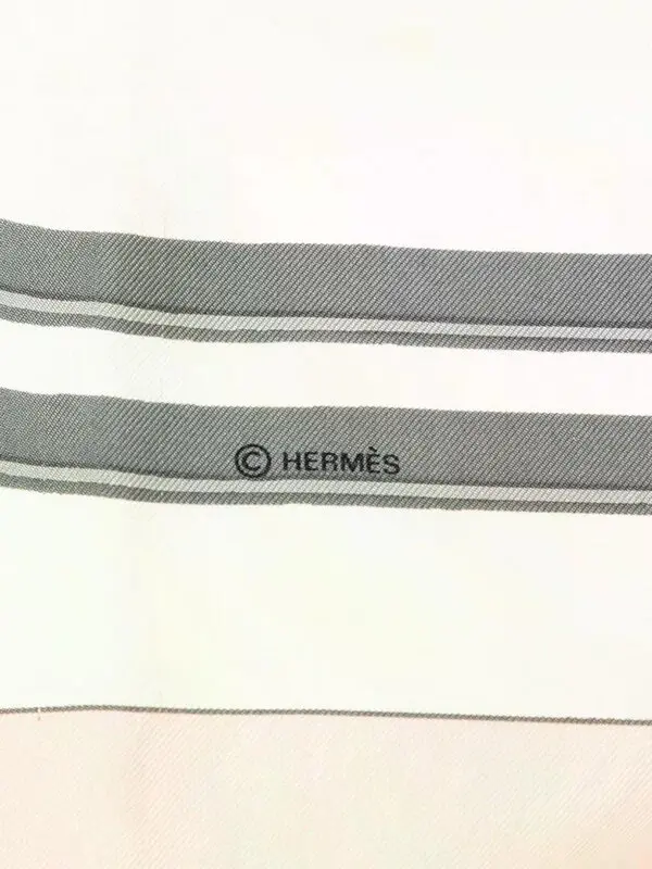 Hermès 1990-2000 Brides De Gala Silk Scarf 90 Scarves - Pink