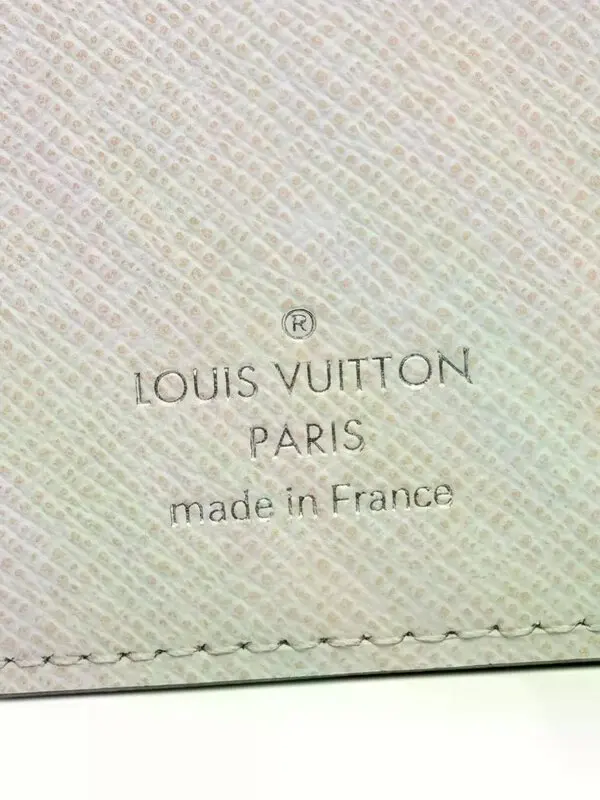 LOUIS VUITTON 2010s Taigarama Brazza Bi-fold Leather Wallet - Grey