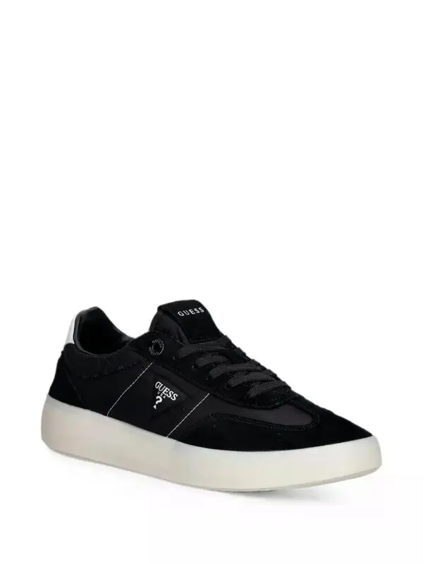 Guess Logo-patch Low-top Sneakers