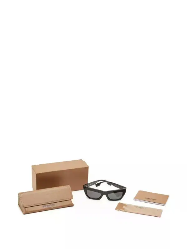 Burberry Cat-eye Sunglasses