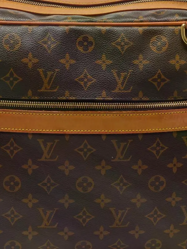 LOUIS VUITTON Monogram Sac Squash Messenger Bag