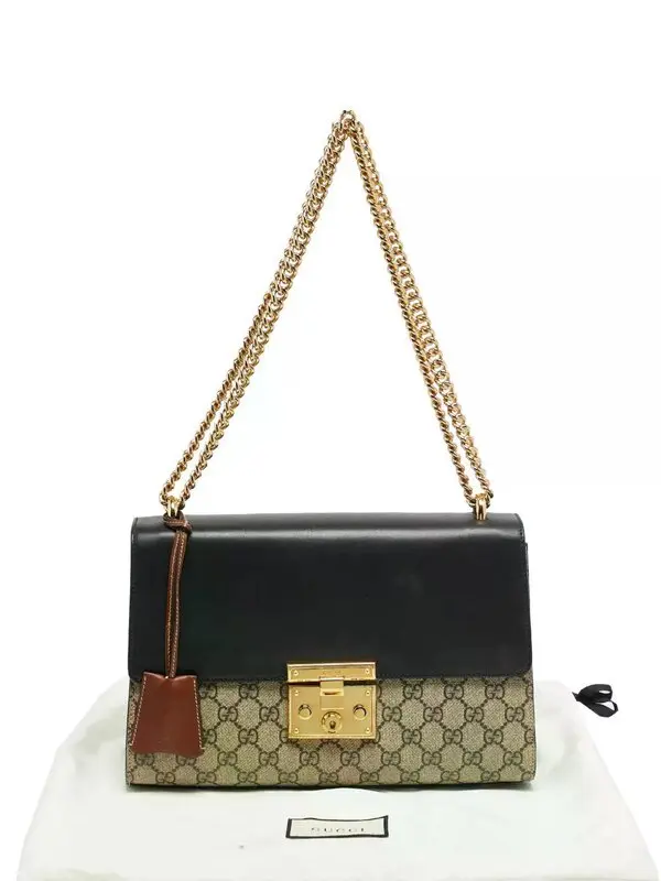 Gucci Medium Padlock Gg Supreme Shoulder Bag - Neutrals