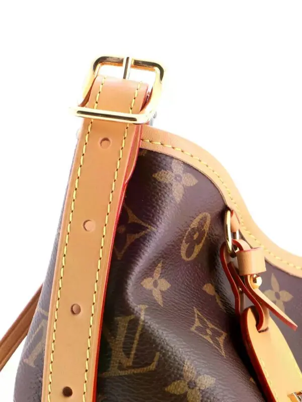 LOUIS VUITTON Monogram Canvas Pm Carryall Hobo Bag