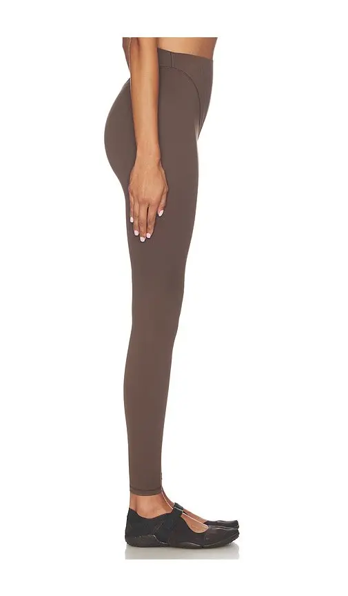 NIKESKIMS Matte Corset Leggings In . Also