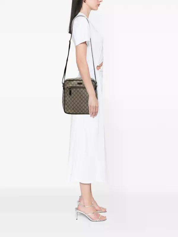 Gucci Gg Supreme Crossbody Bag - Neutrals