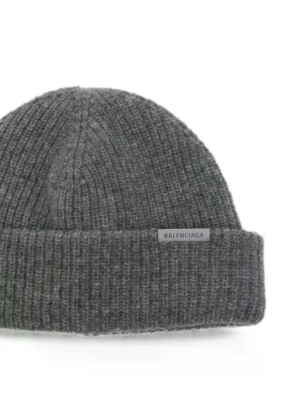Balenciaga Logo Patch Ribbed Beanie