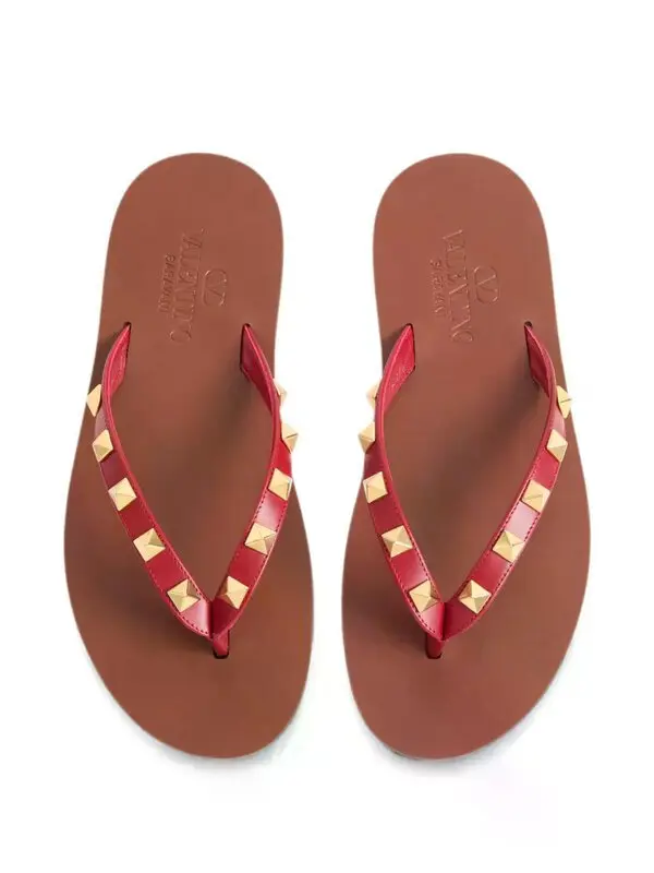Valentino Garavani Rockstud Calfskin Thong Sandals - Red