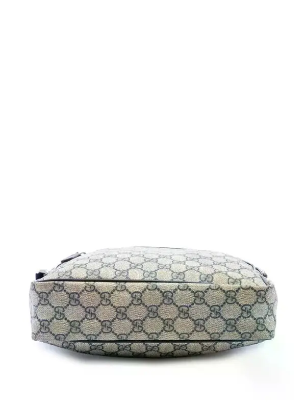 Gucci Gg Supreme Monogram Cross Body Bag