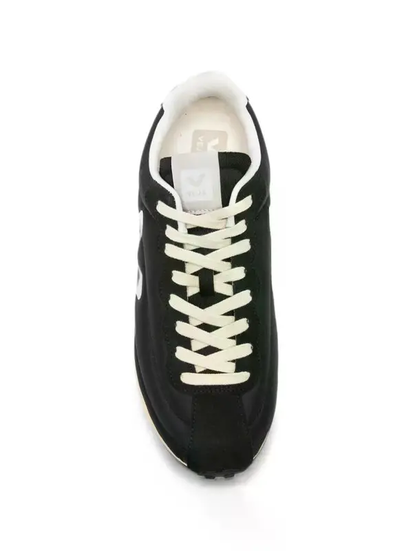 VEJA Panelled Logo Detail Sneakers - Black