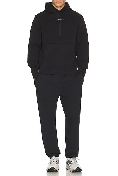 On Focus Tech Hoodie - Black