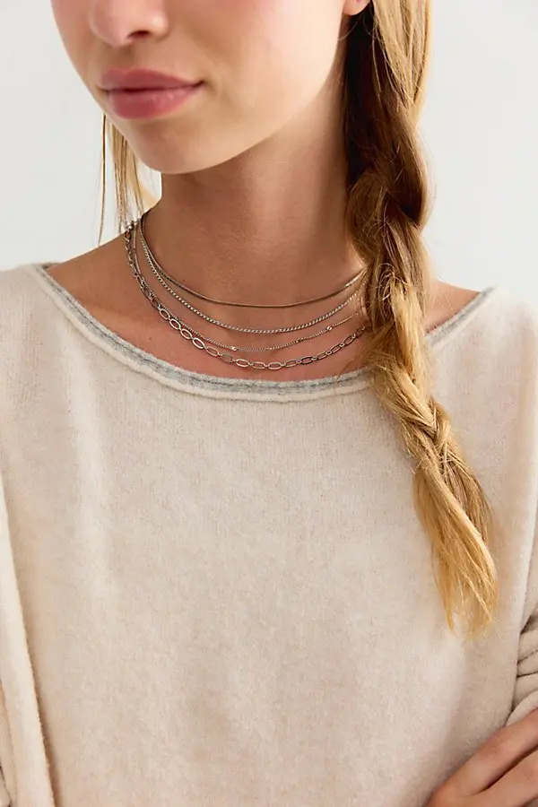 FP COLLECTION Layered Choker Necklace With Mixed Chains - Silver