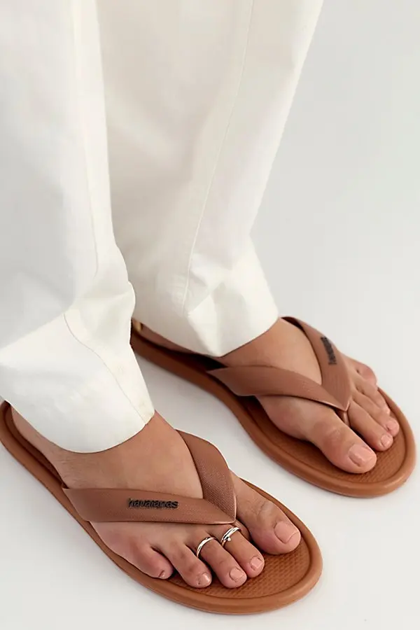 Havaianas Puffed Up Flip Flops - Rust